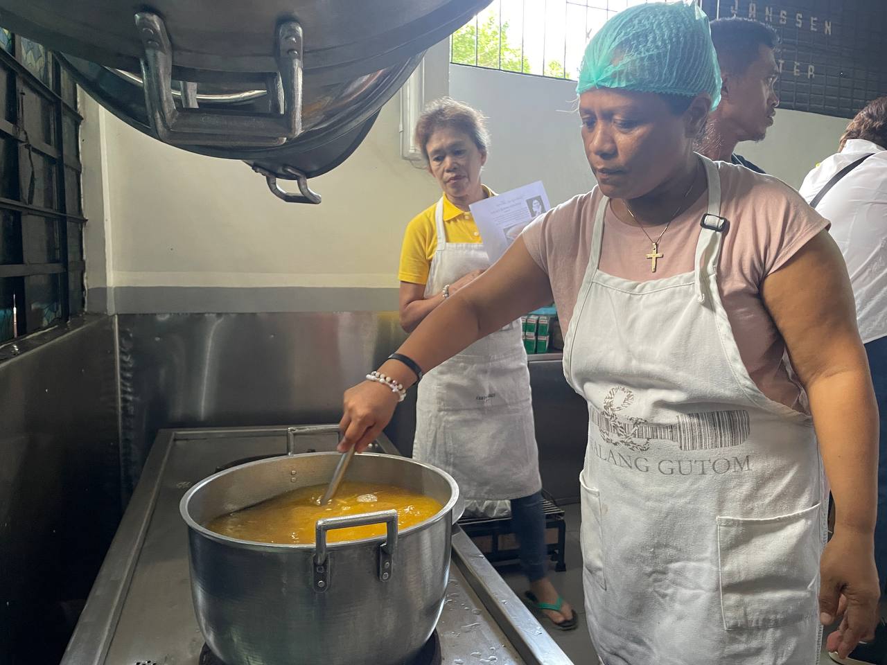Former Homeless Learn How to Cook 'Fortified' Lugaw & Chicken Inasal ...